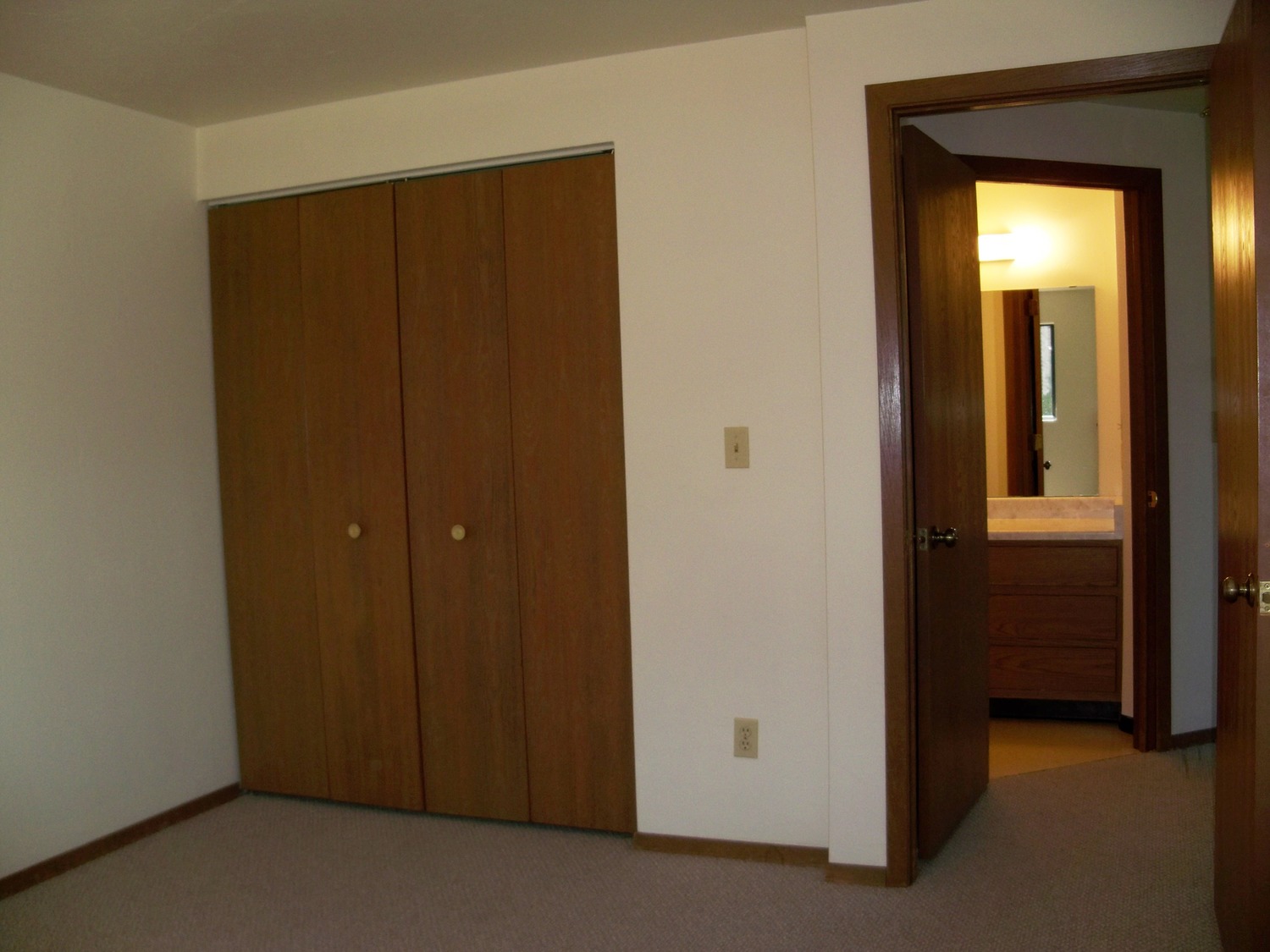 Pecan Place 2 | Carib Apartment Homes